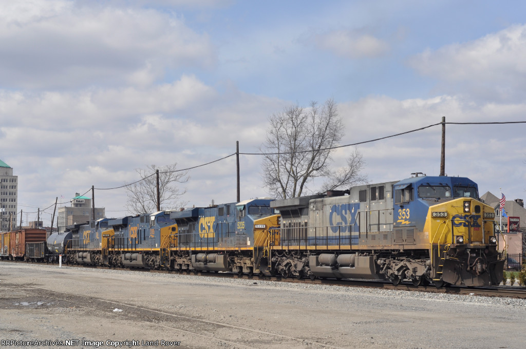 CSXT 353 On CSX Q 353 Eastbound
